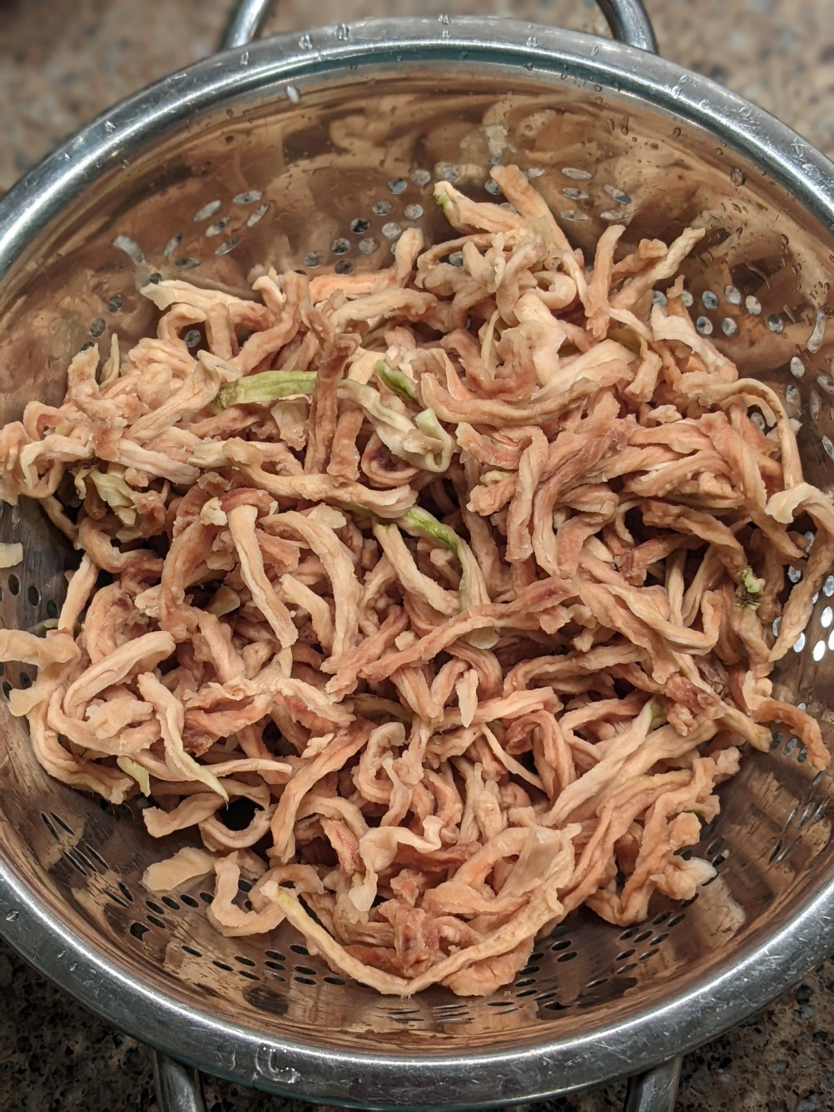Seasoned Dried Radish (Mumallaengi-Muchim) - Insane in the Brine